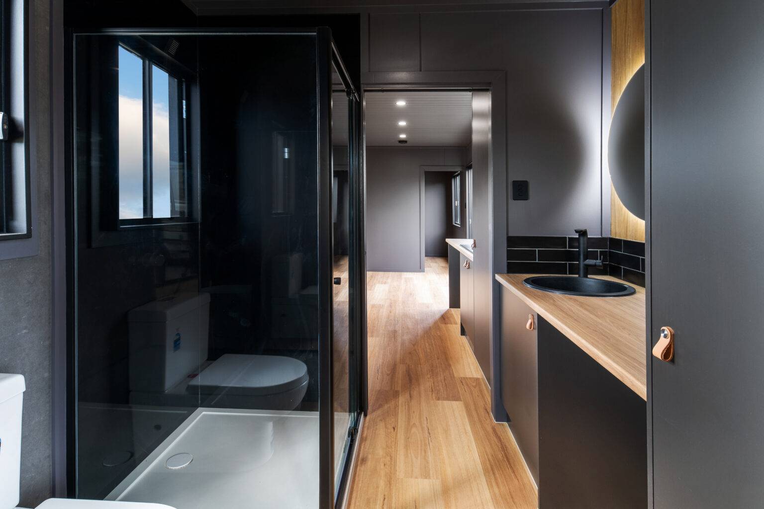 The Best Shipping Container Homes 2024 | Flexicube | Cropa